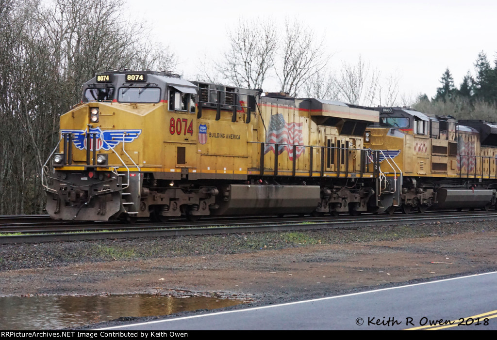 DPUs Southbound Garbage Train